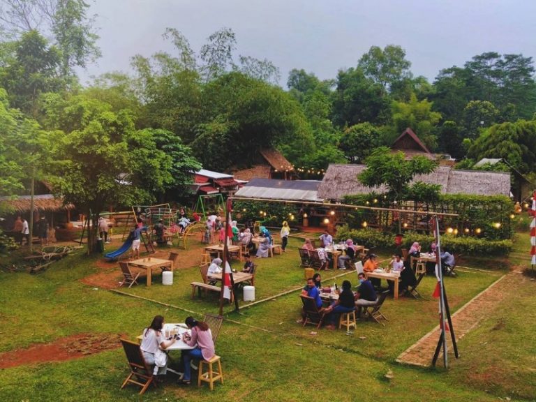 Ngapain ke Puncak, Di Kampung Konservasi Rimbun Juga Sejuk