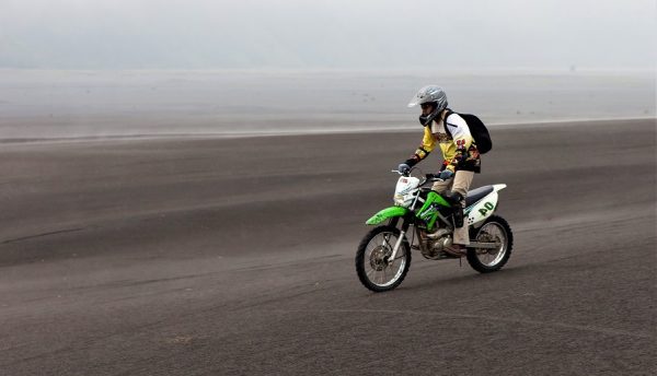 6 Destinasi Touring Sepeda Motor di Indonesia yang Seru dan Memacu ...