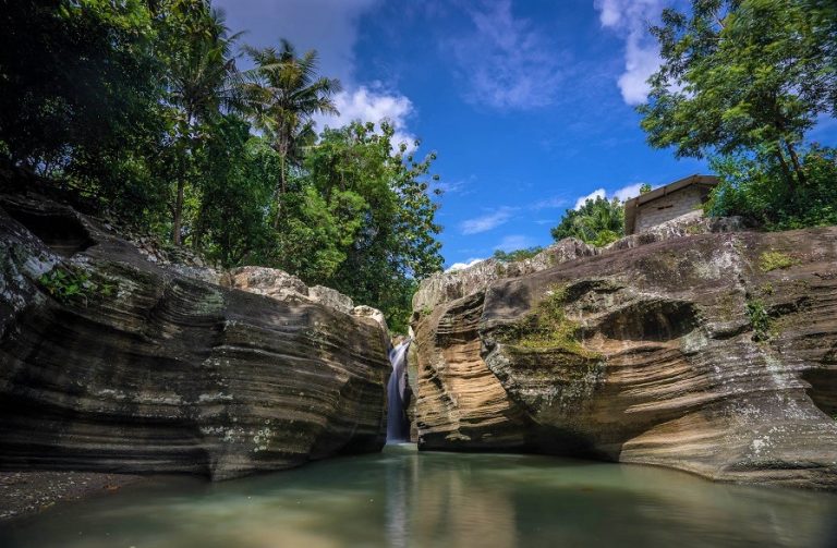 Eksotisme Curug Luweng Sampang Yogyakarta yang Memikat Mata - Turisian.com
