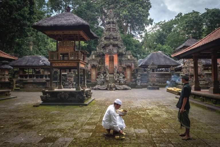 Objek Wisata Jembatan Kaca Gianyar Bali Segera Dibuka