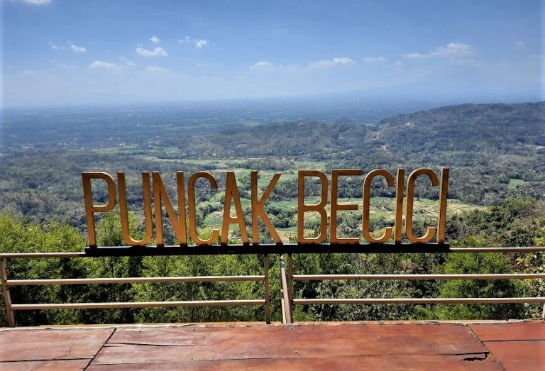 Yuk Nikmati Kesegaran Alam di Puncak Becici yang Pernah Didatangi ...