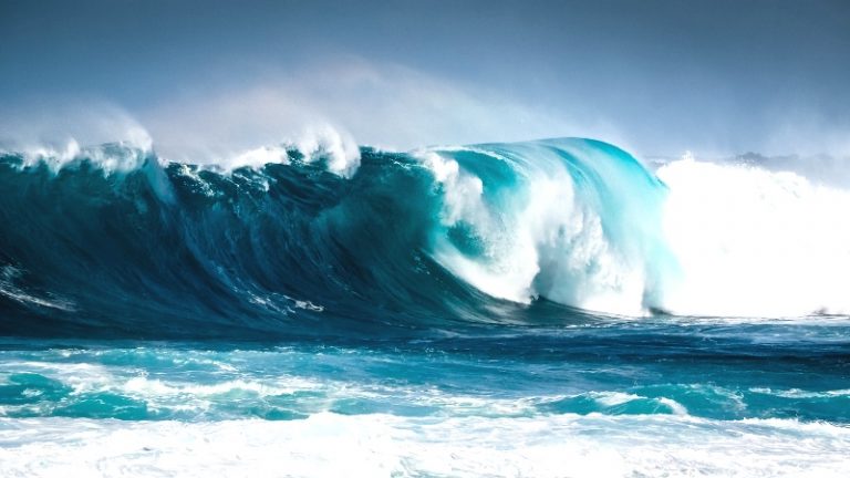 Perairan Dan Pantai Berpotensi Gelombang Tinggi Mana Saja
