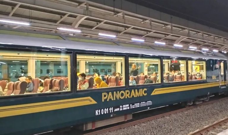 Kereta Panoramic Masuk Bengkel, Diganti KA Priority - Turisian.com