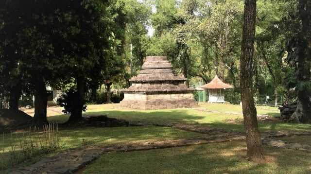 Candi Kalibukbuk Buleleng, Situs Candi Buddha di Pulau Dewata ...
