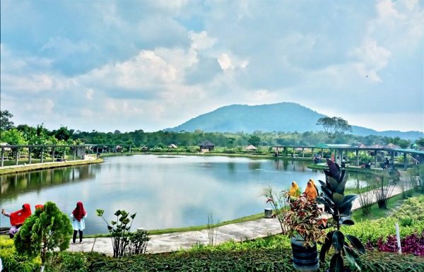 Pemancingan Poyotomo Bintan, Tempat Wisata Keluarga yang Menyenangkan ...