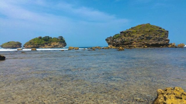 Jelajah Keindahan Rawa Dano Banten yang Memesona - Turisian.com