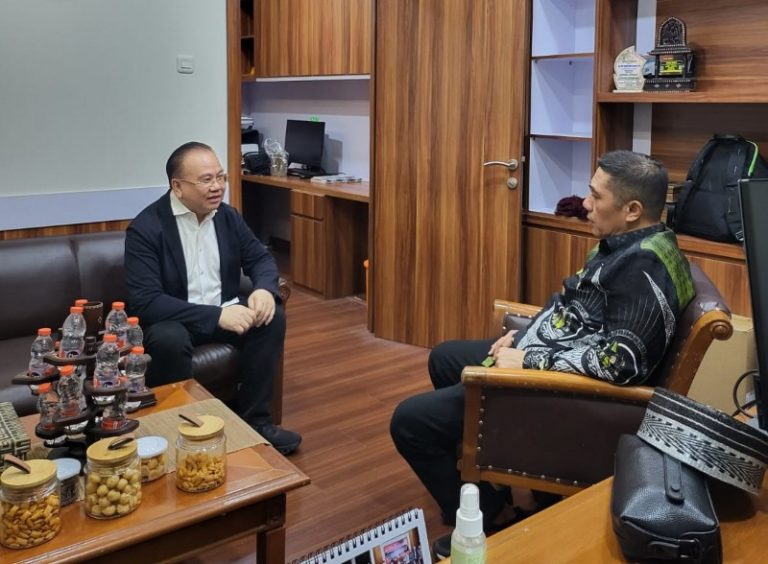 Henry Husada dan Dr. H. Syamsu Rizal MI Bahas Peran Teknologi Turisian.com