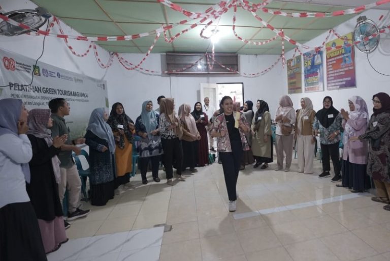 UMKM Desa Wisata Langkat Belajar Pariwisata Hijau - Turisian.com