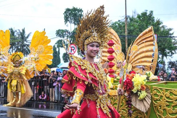 Karnaval Karawo, Benang Warisan Gorontalo Menyulam Zaman